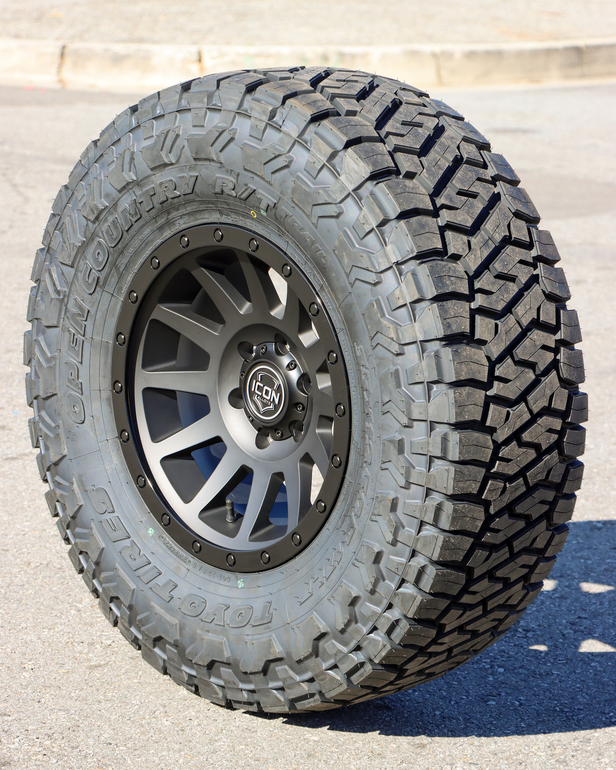 ICON Compression X BFG KO2 – Koritas Tires